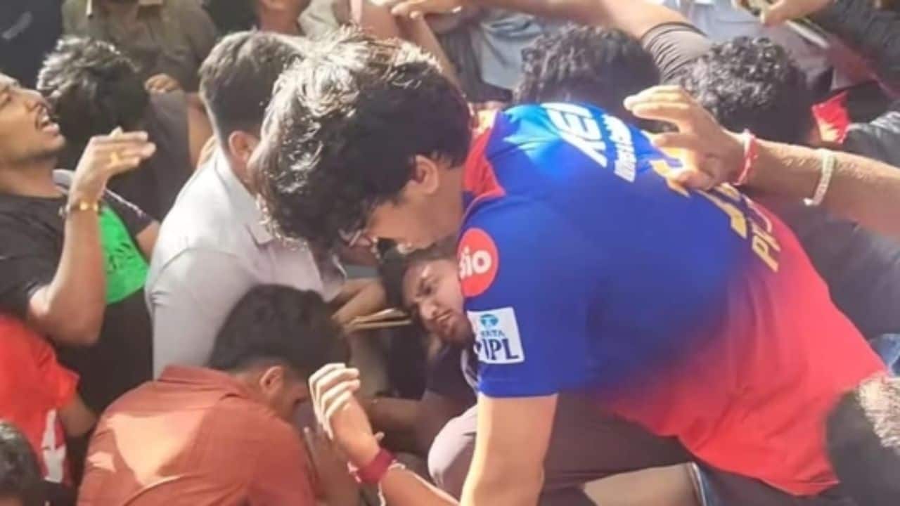 Bengaluru Police did not favour RCB's 'last-minute' felicitation event ...