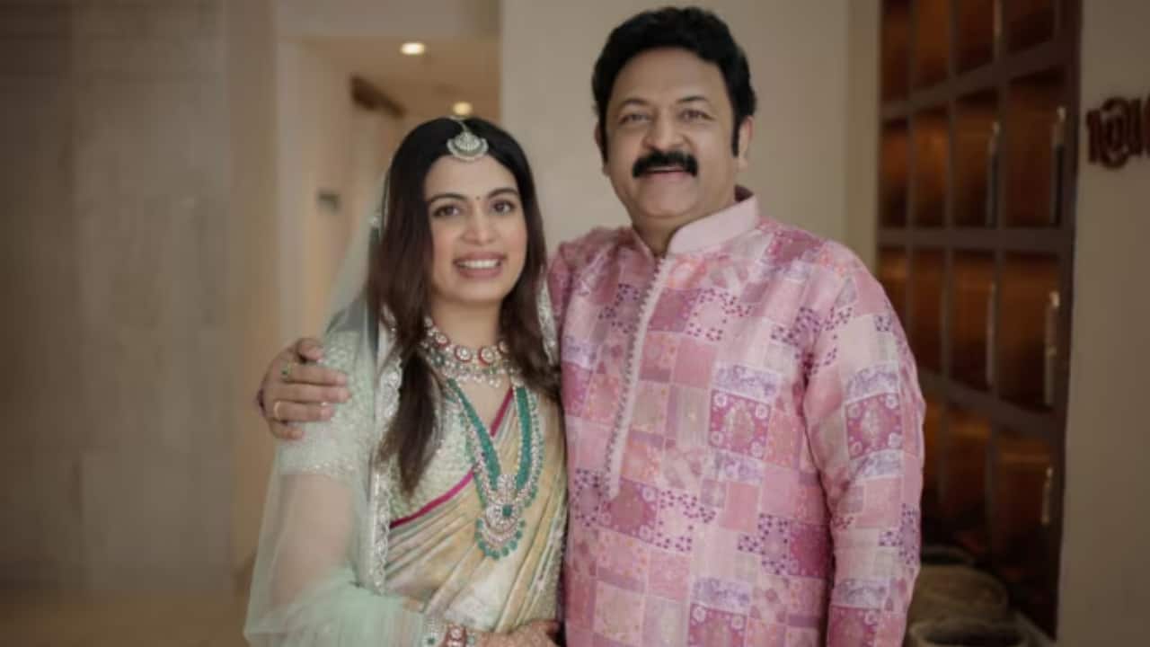 Actor-politician Krishna Kumar G and daughter Diya Krishna duped of Rs 65 by employees, receive ...