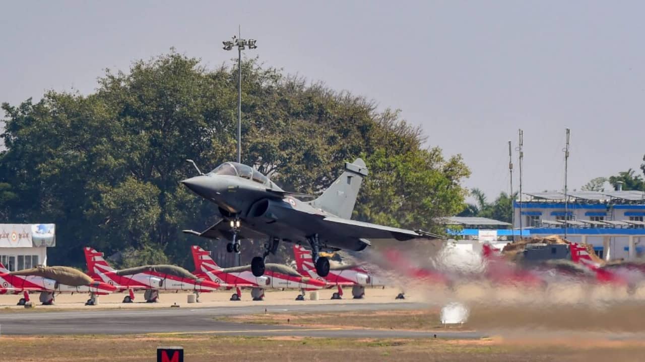 Defence Ministry starts discussions on IAF’s 114 ‘Made in India’ Rafale ...