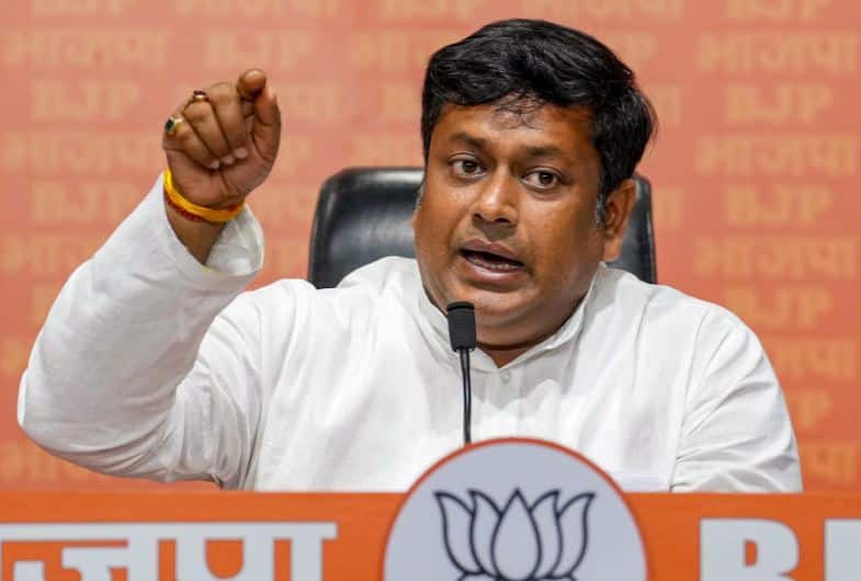 Inside BJP’s 2026 Bengal script: Targeted outreach to organisational ...