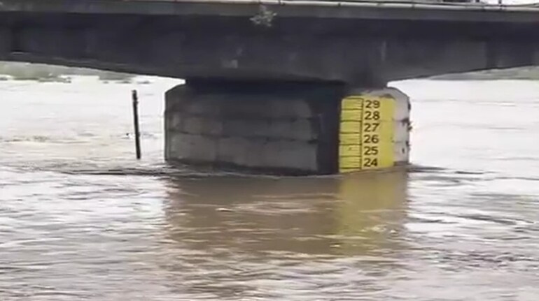 Gujarat weather: IMD issues red alert as flood crisis deepens – Banaskantha and Navsari worst hit