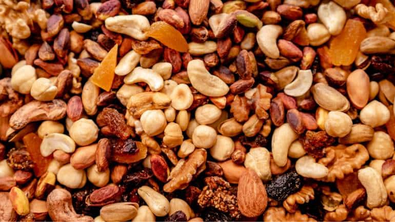 Health benefits of nuts: 10 easy ways to jazz up your meals, boost your ...