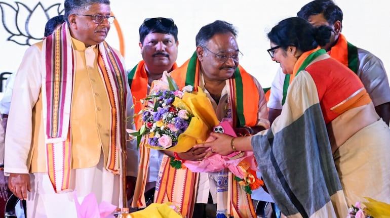 Doors closed for TMC: WB BJP chief Samik Bhattacharya opposes influx of ...