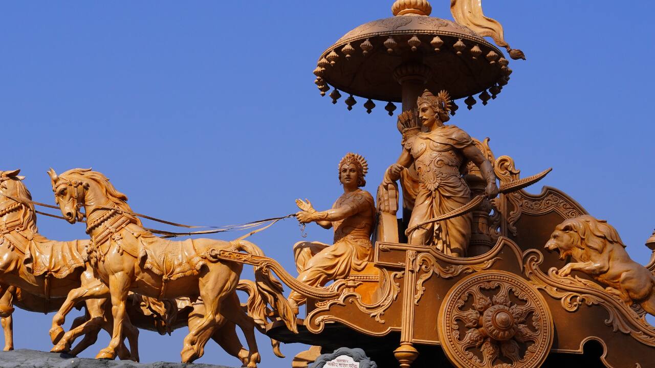 Top 10 Powerful Teachings from the Bhagavad Gita | Moneycontrol News