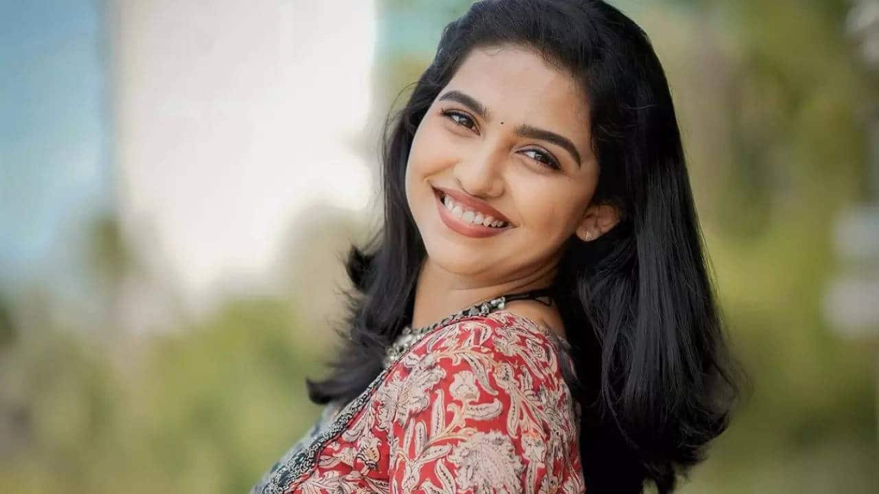 Who is Mamitha Baiju? All about the actress who is busier than Rashmika ...