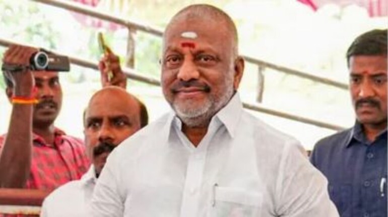 O Panneerselvam ends ties with NDA ahead of polls, alliance decision later