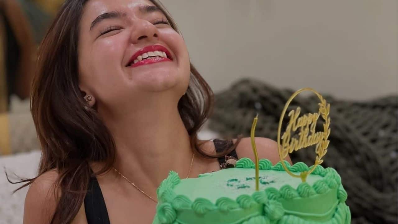 In Pics: Anushka Sen rings in her 23rd birthday with family and furry friends | Moneycontrol News