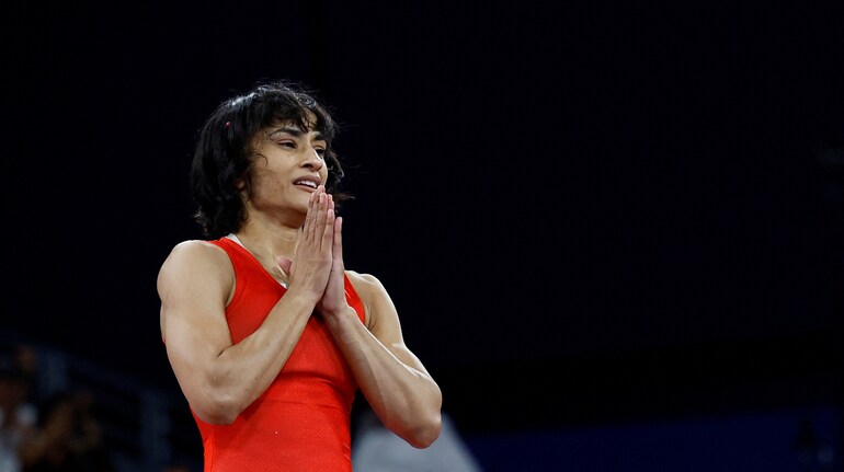 Vinesh Phogat indicates she will fight back after WFI issues show cause ...