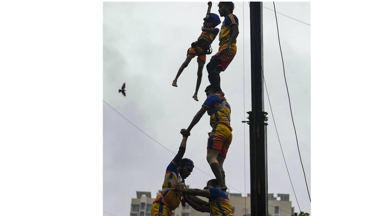 India marks Krishna Janmashtami with joyful Dahi Handi celebrations ...