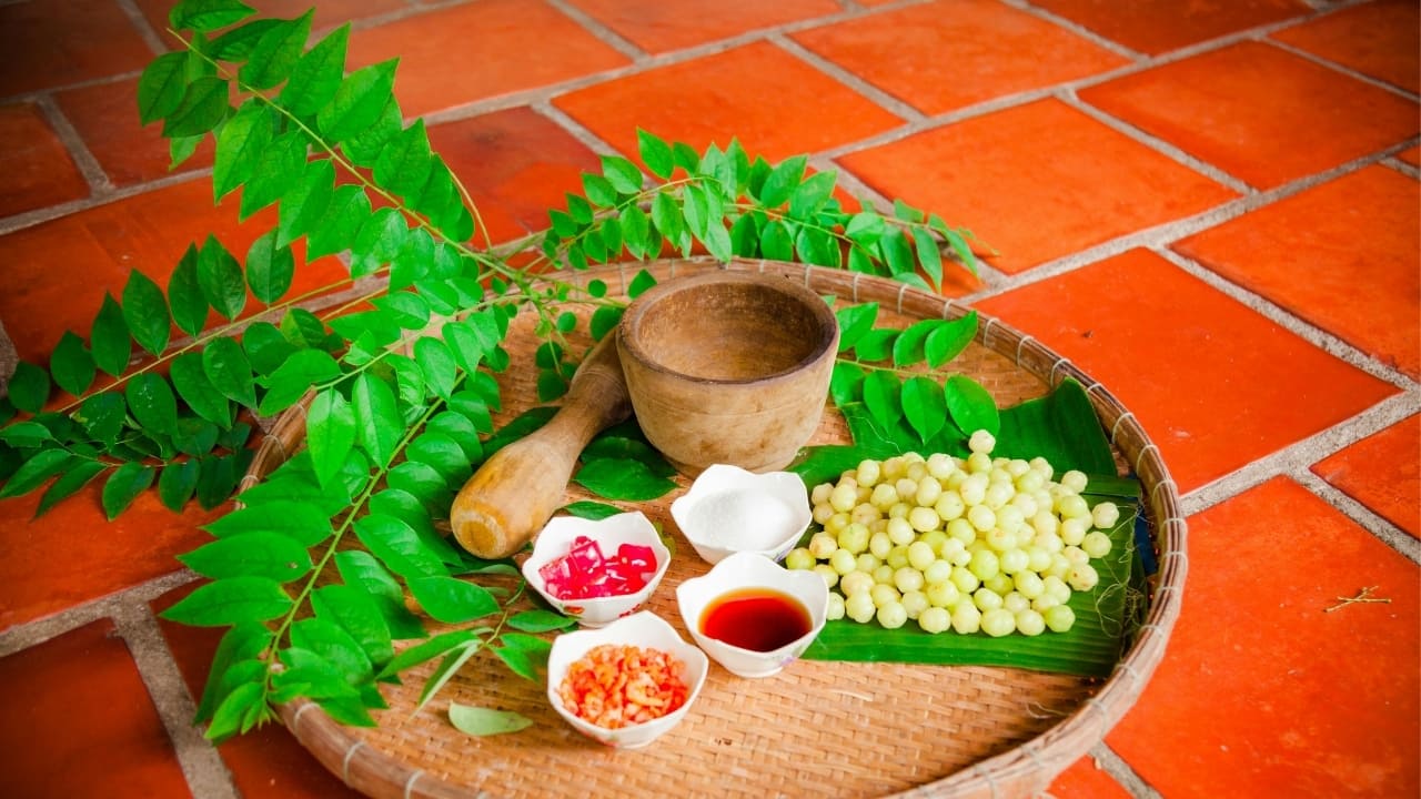 10 health benefits of curry leaves: Control blood sugar, heal skin and ...