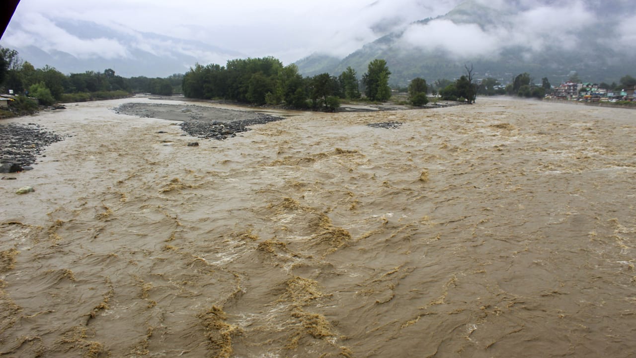 IMD forecasts above-normal rainfall in September; warns of flood ...