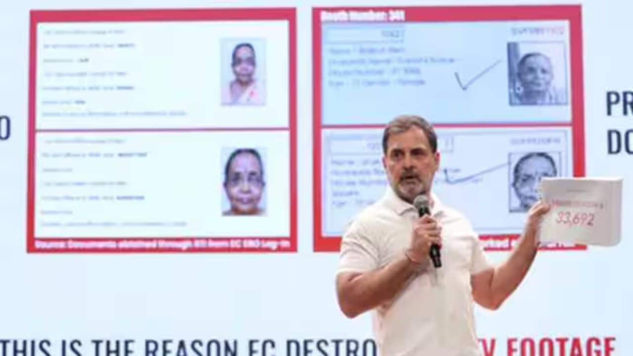 'Paper chor': Rahul Gandhi targets BJP over paper leak, unemployment ...