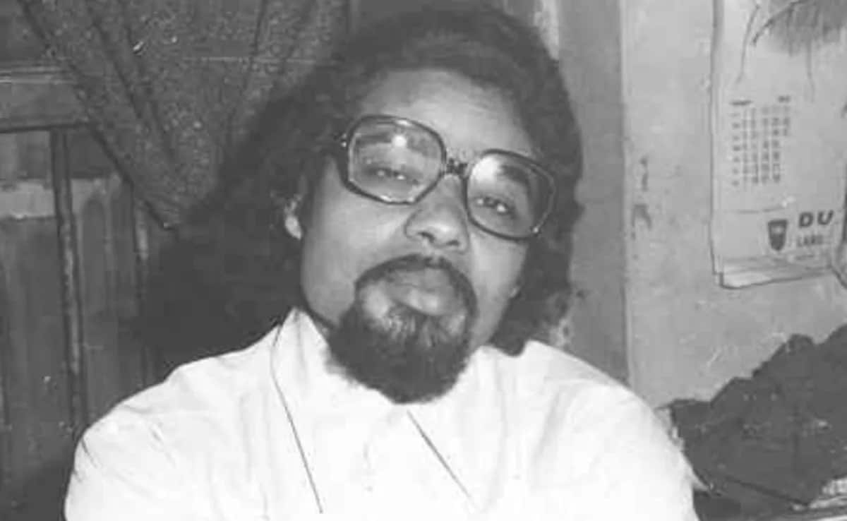 10 Rare, Must See Photos of PM Modi | Moneycontrol News