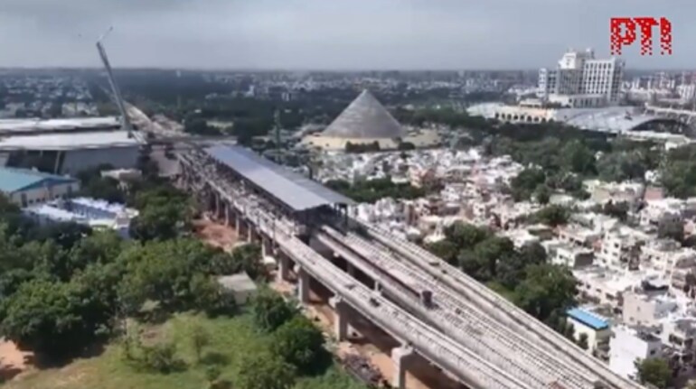 Watch | Ahmedabad–Gandhinagar metro reaches Mahatma Mandir after ...