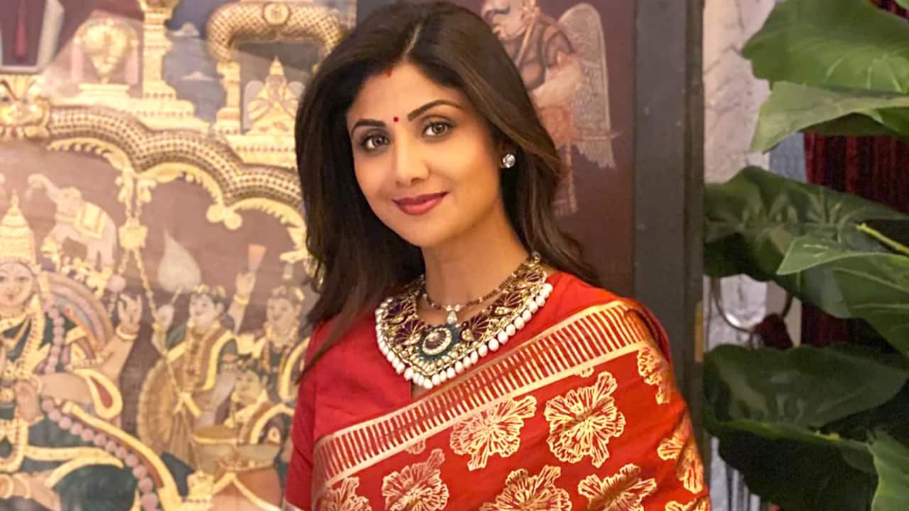 Karwa Chauth 2025: Celebrity-inspired accessories to elevate this ...