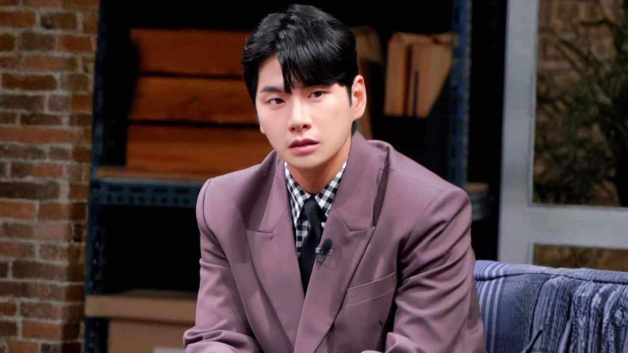 Lee Yi Kyung lewd chat controversy: Victim alleges threat, claims ...
