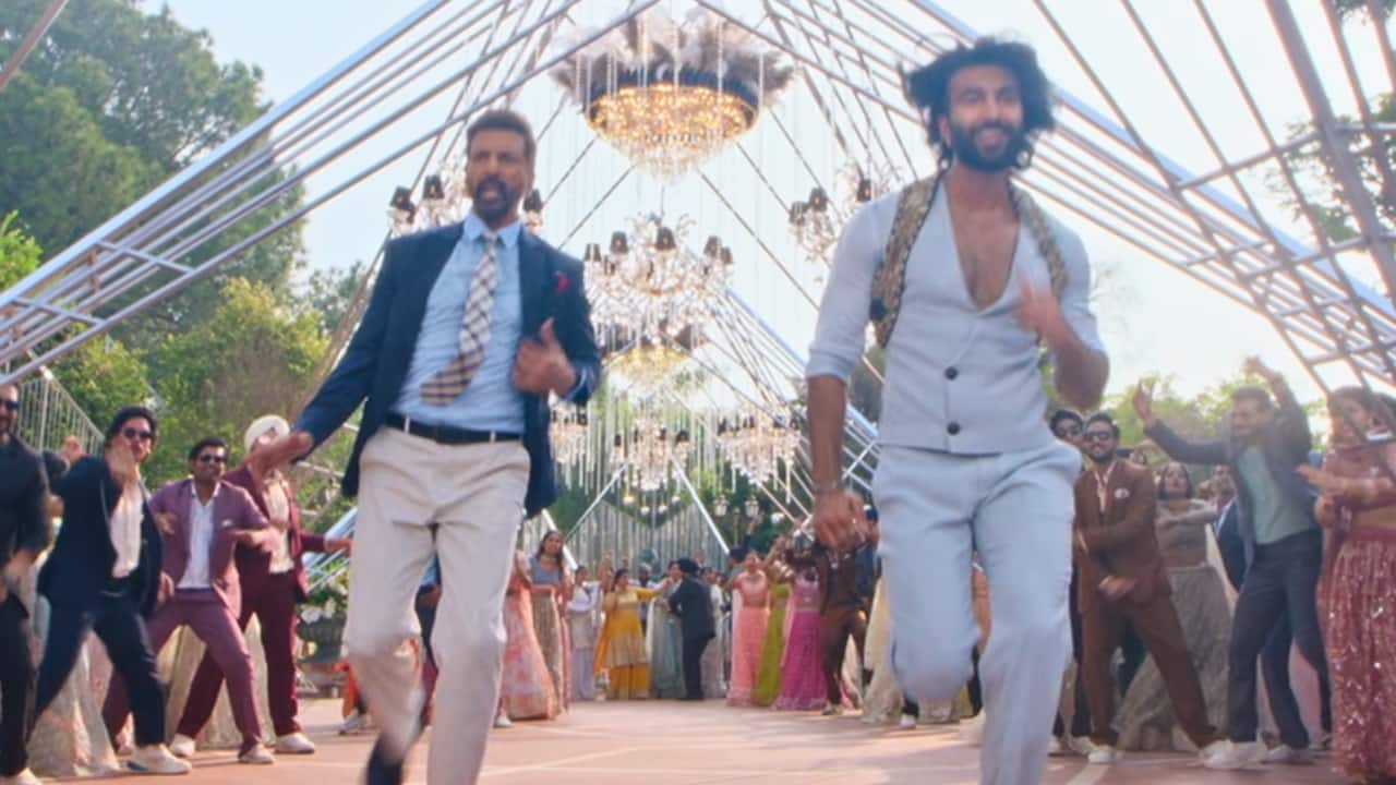 De De Pyaar De 2 Song 3 Shaukk OUT: Meezaan Jafri and Javed Jaffrey ...