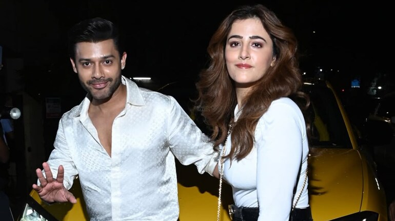 Kriti Sanon’s sister Nupur Sanon is all set to marry singer Stebin Ben ...