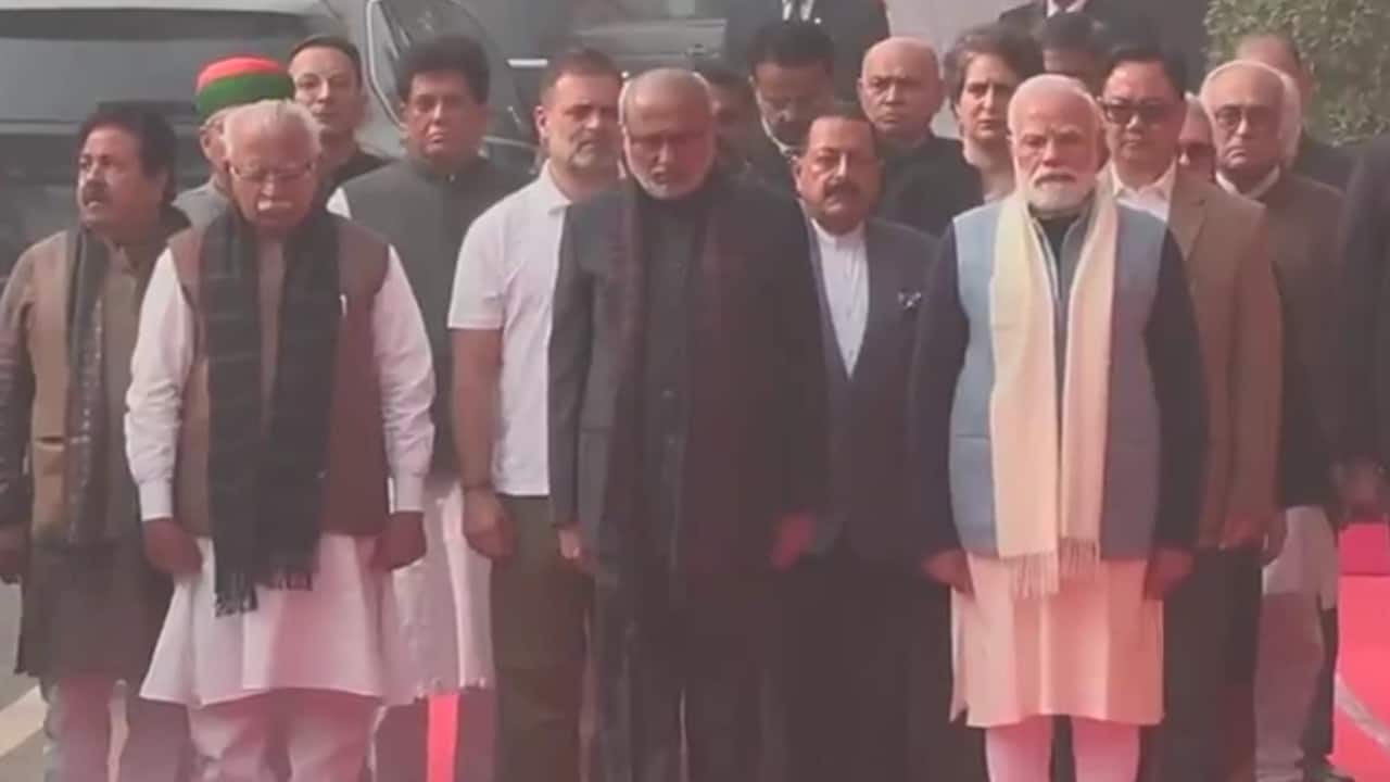 2001 Parliament attack anniversary: PM Modi, Rahul Gandhi & other ...