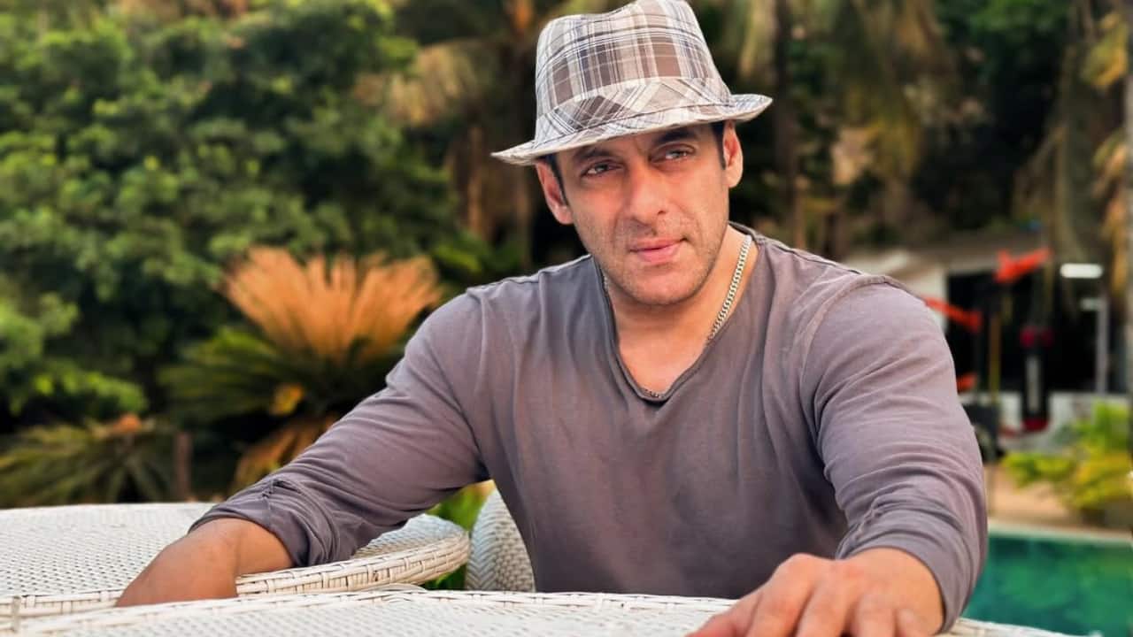 Salman Khan shares his first pic from Panvel farmhouse after birthday ...