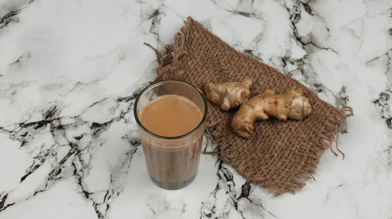 Relieve upset stomach naturally with the health benefits of ginger tea ...