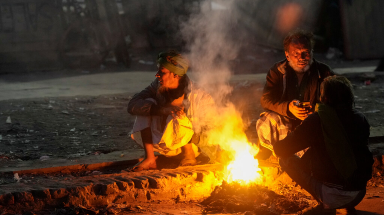 Delhi colder than Mussoorie and Shimla: Why plains are freezing while ...