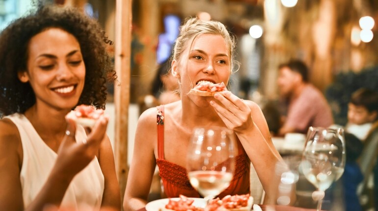 Research reveals why eating first before anyone else on dining table ...
