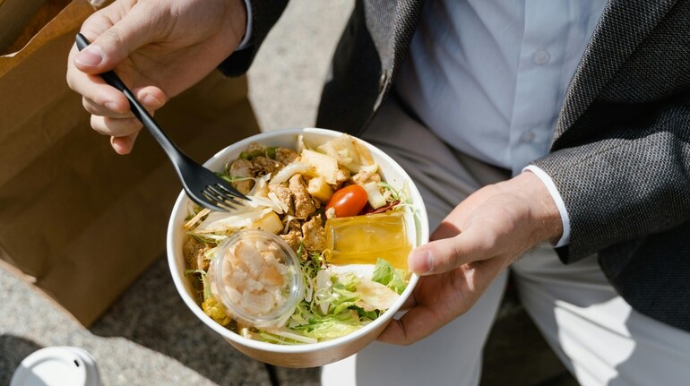 Nutritionist shares 10 high-protein foods that helped her lose 25 kg in ...