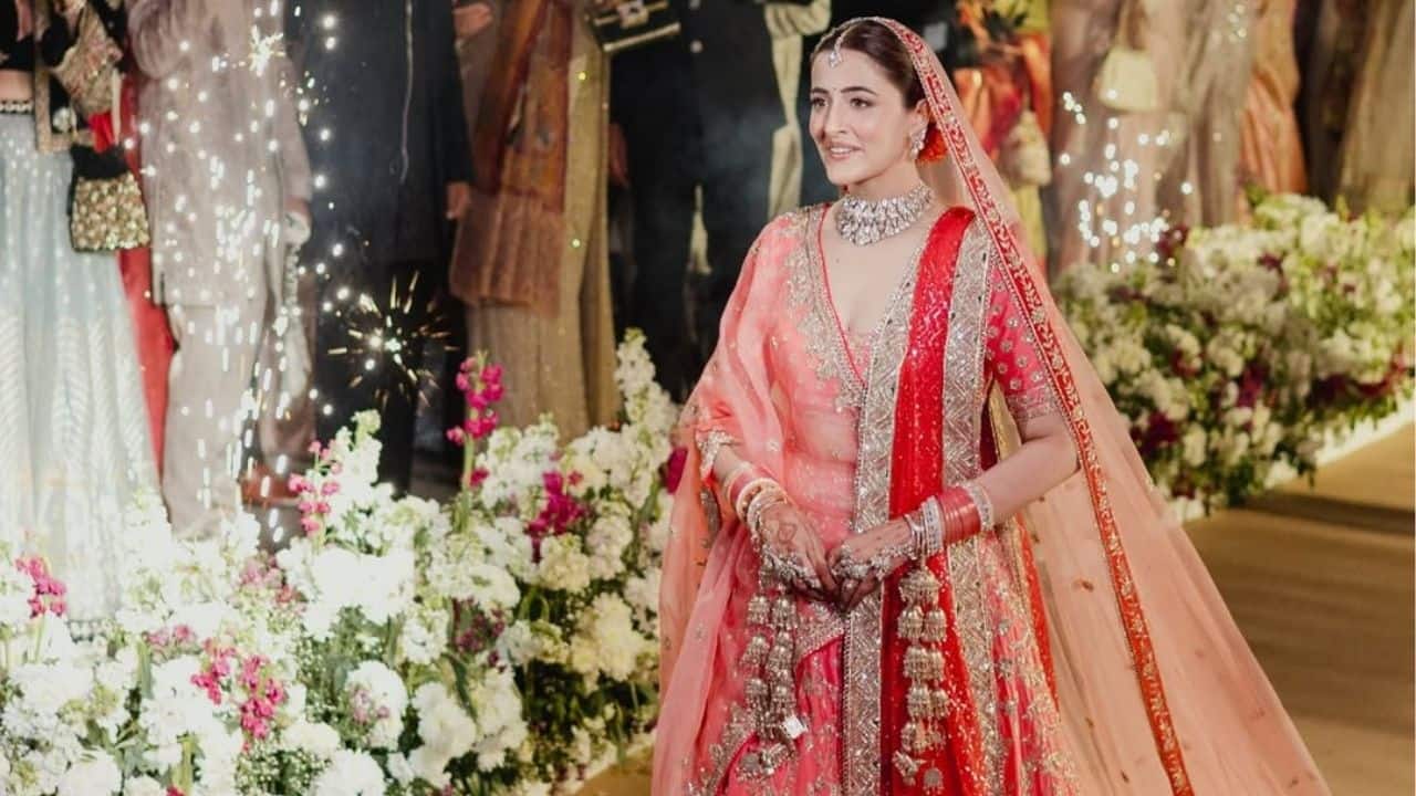 IN PICS: Nupur Sanon and Stebin Ben’s intimate hindu wedding ceremony ...