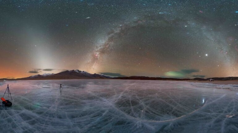 Indian astronomer photographs Jupiter and Andromeda rising over Ladakh ...