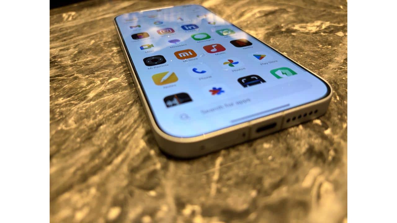 Xiaomi 17 review: The compact flagship that refuses to compromise