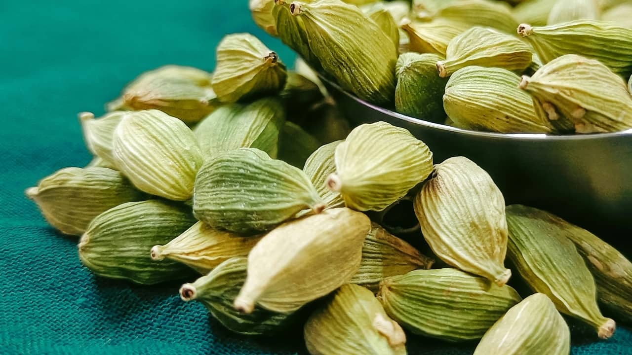 7 most expensive spices in the world and the reason behind their high price