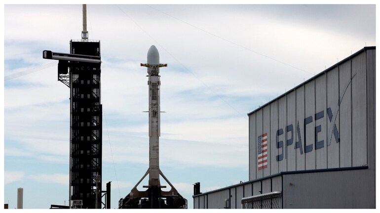 SpaceX's listing stirs up social media frenzy, ticker bets