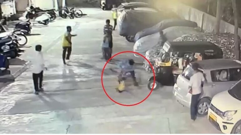 Mumbai child assault horror: Minor critical after auto driver ...