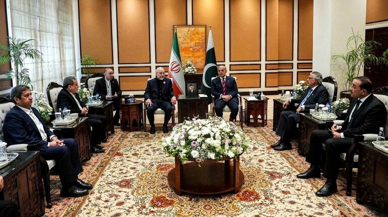 Tea break to pause yelling match, separate wings for delegation: Inside ...