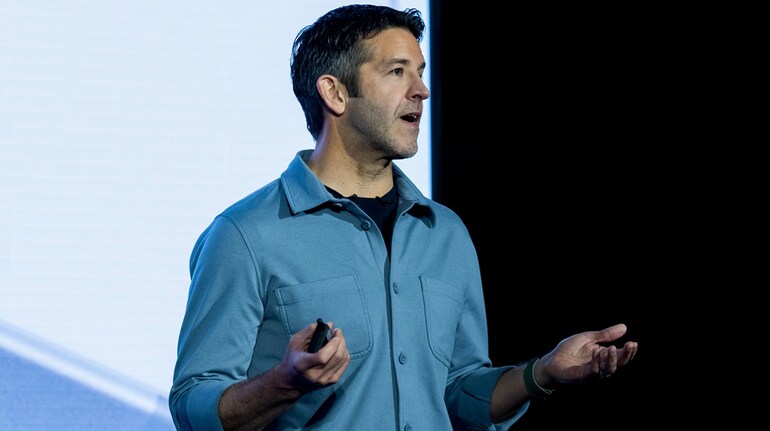 Apple’s next CEO John Ternus highlights Apple’s design discipline ...