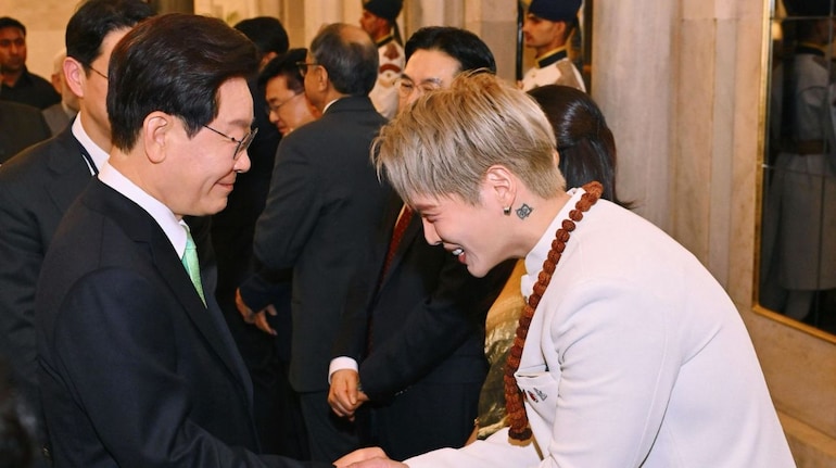 Aoora attends India-South Korea State Banquet with Droupadi Murmu and ...
