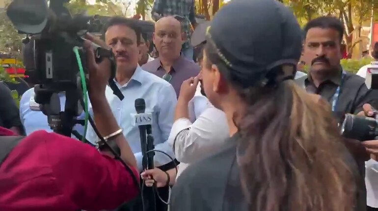 Watch: Mumbai woman confronts minister over BJP protest traffic, says ...
