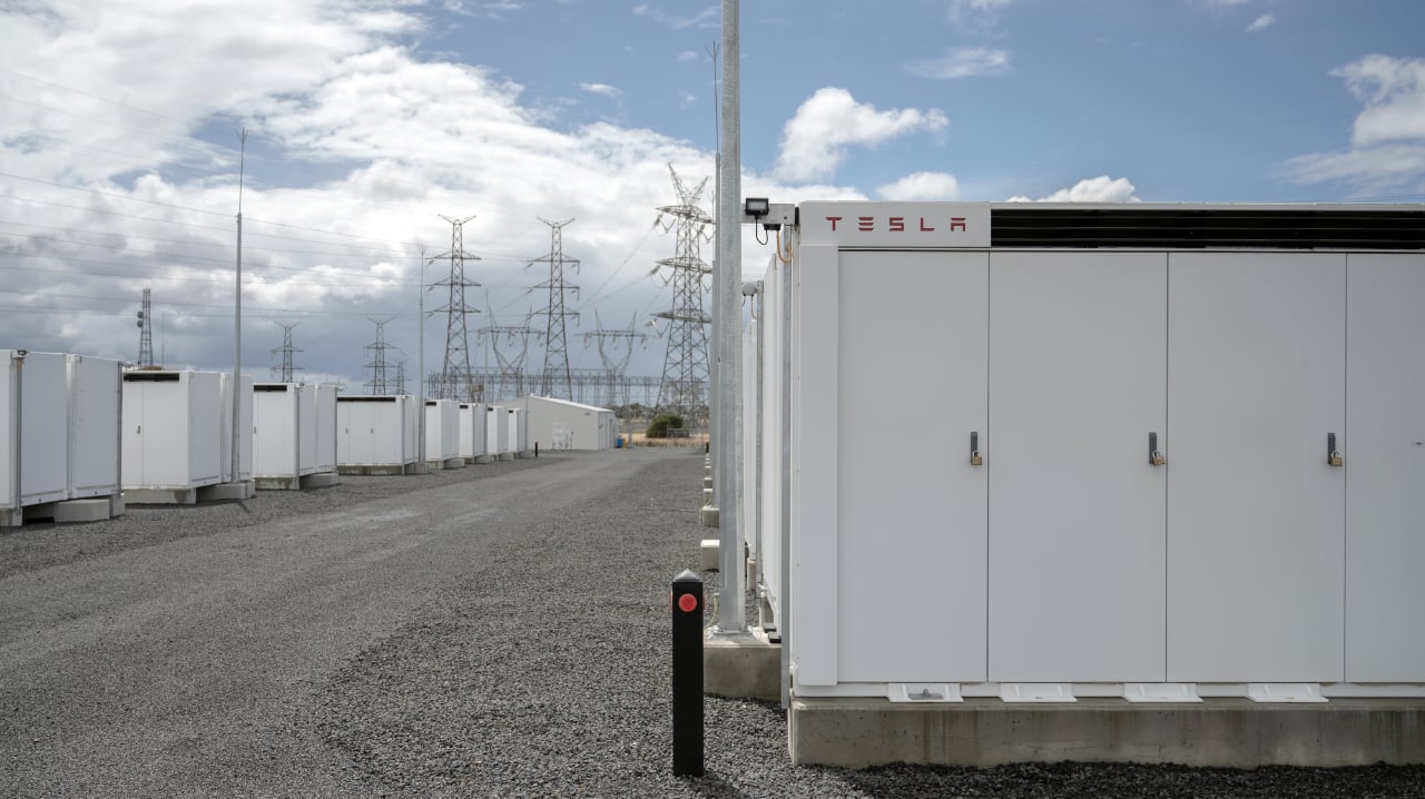 Tesla’s quiet moneymaker, its battery business, suddenly stalls
