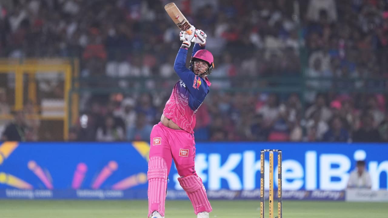 RR vs SRH: Vaibhav Sooryavanshi lights up Jaipur with 3rd fastest ton ...