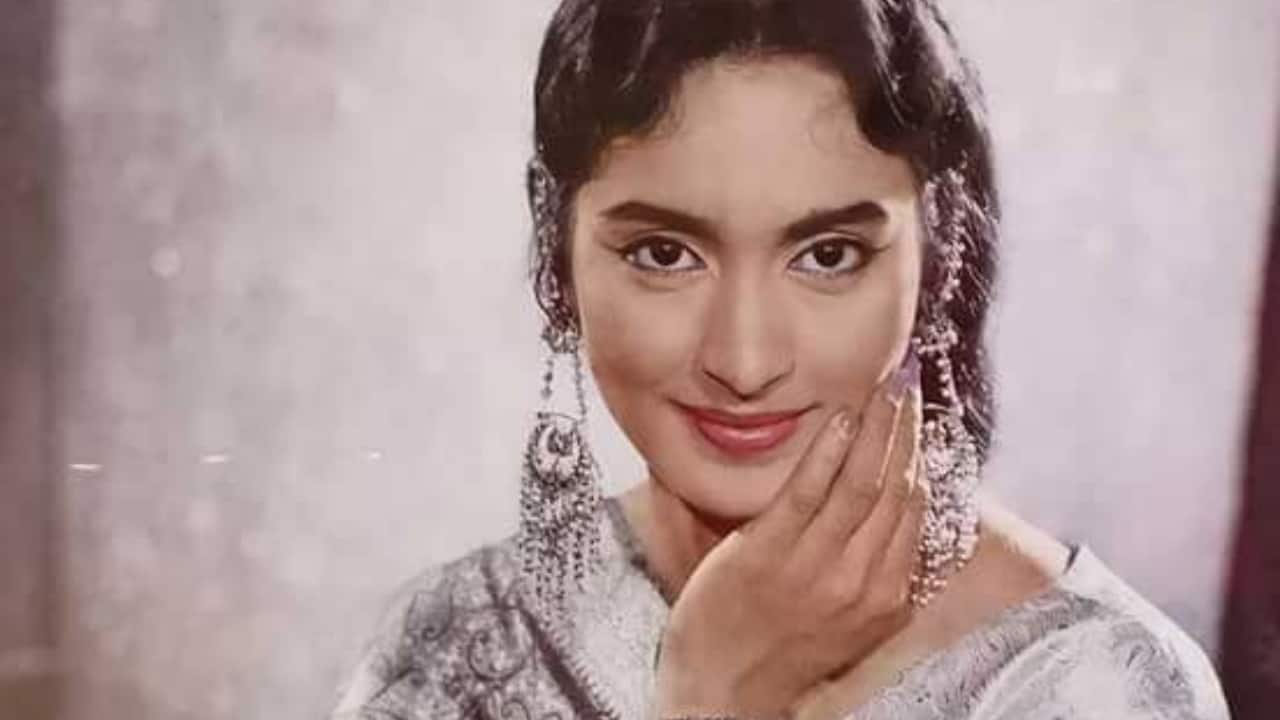 Bollywood actress Nutan died in pain at 54 due to cancer; had filed a ...