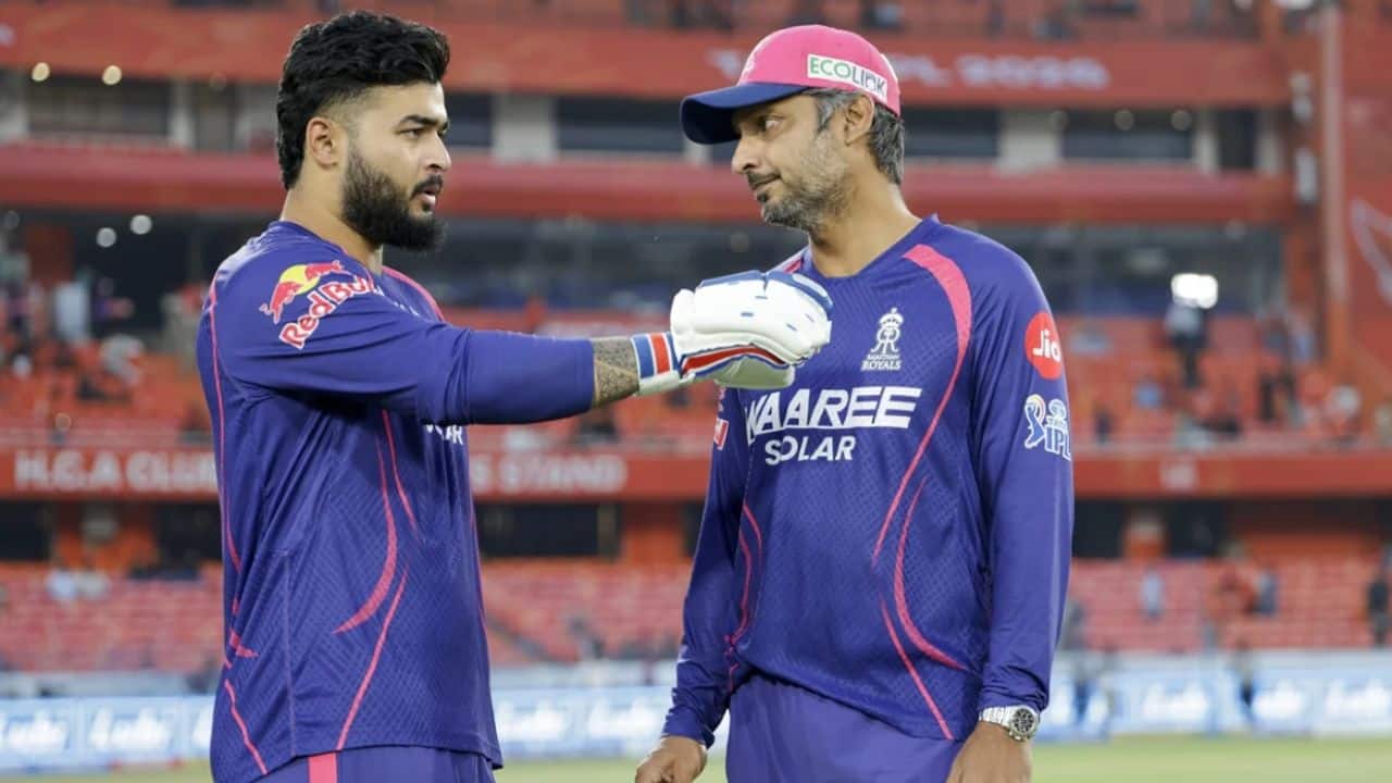 Phone in dugout to vaping inside dressing room: Coach Kumar Sangakkara ...