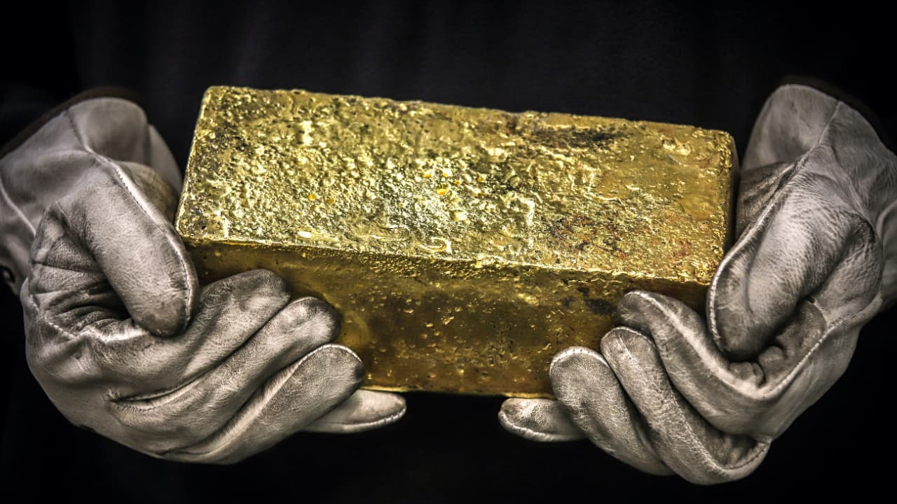 Gold rises as Iranian proposal raises hopes for US-Tehran deal