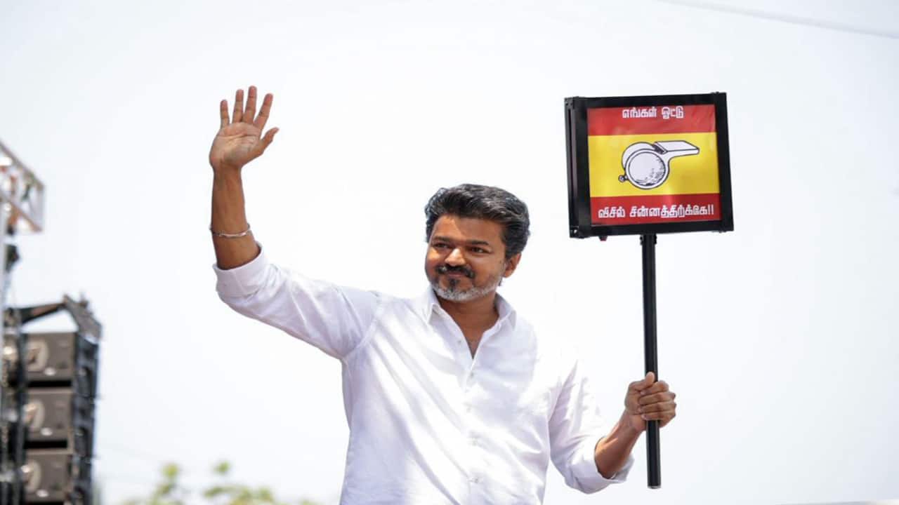 Cycle rally, holograms, policy pledges and more: Look into Thalapathy ...