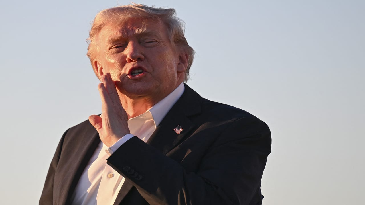 Trump shows control over Republican base with primary wins