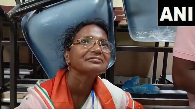 5 BJP workers injured in bomb attack outside newly-elected MLA Ratna ...