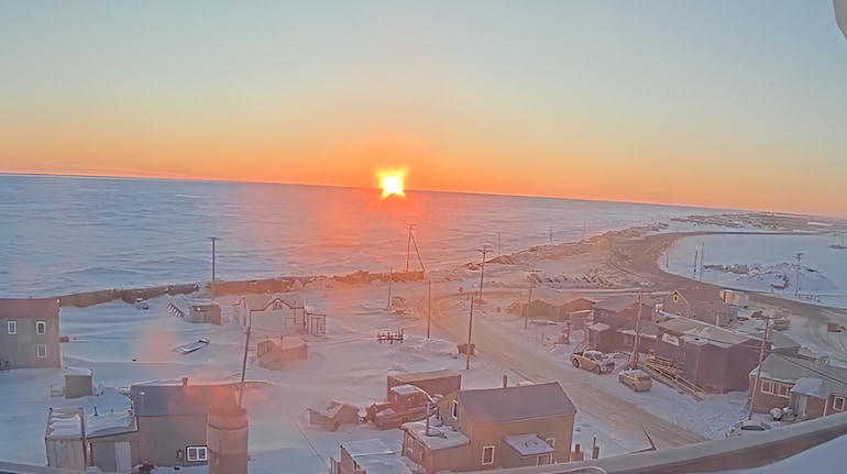 84 days without darkness: Why Alaska's Utqiagvik won’t see night until ...