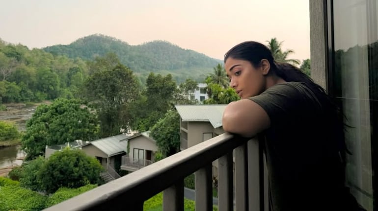 Rashmika Mandanna shares behind-the-scenes glimpse from Mysaa Kochi ...