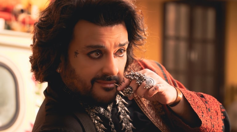 Adnan Sami drops new song Lipstick, blending self-love and cultural charm