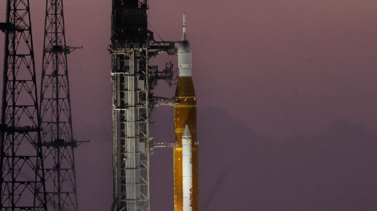 Is NASA delaying the Moon landing again? Artemis III may become an ...